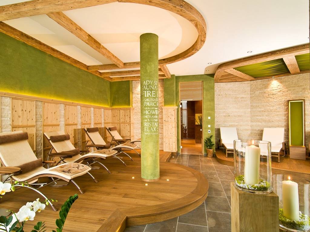 Quellenhof Luxury Resort Passeier - St. Martin in Passeier - Meran und ...