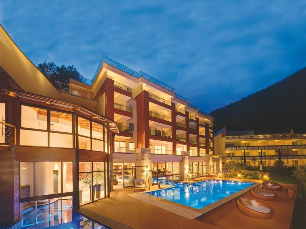Quellenhof Luxury Resort Passeier - St. Martin in Passeier - Meran und ...